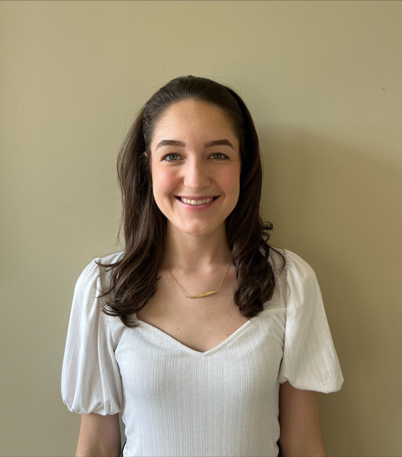 Meet our summer PR interns Isabelle and Courtney! Isabelle is a rising ...